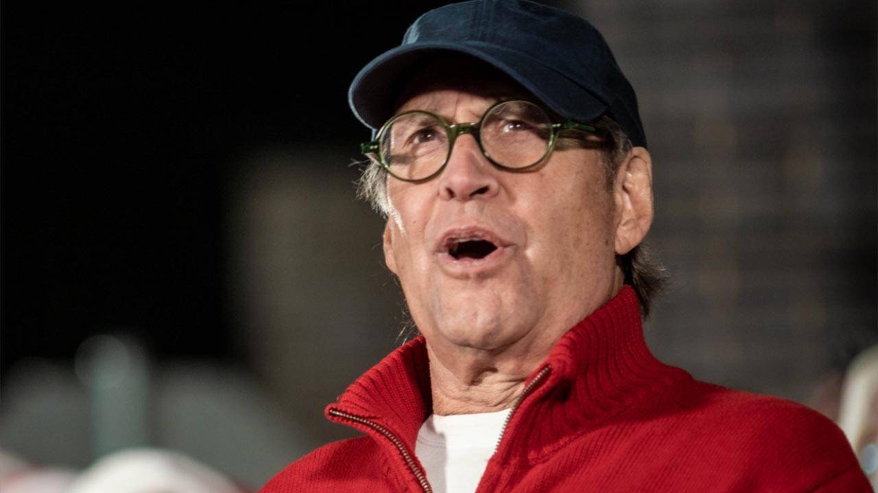 How Old Is Chevy Chase? Who is Chevy Chase's Wife? Chevy Chase Net ...