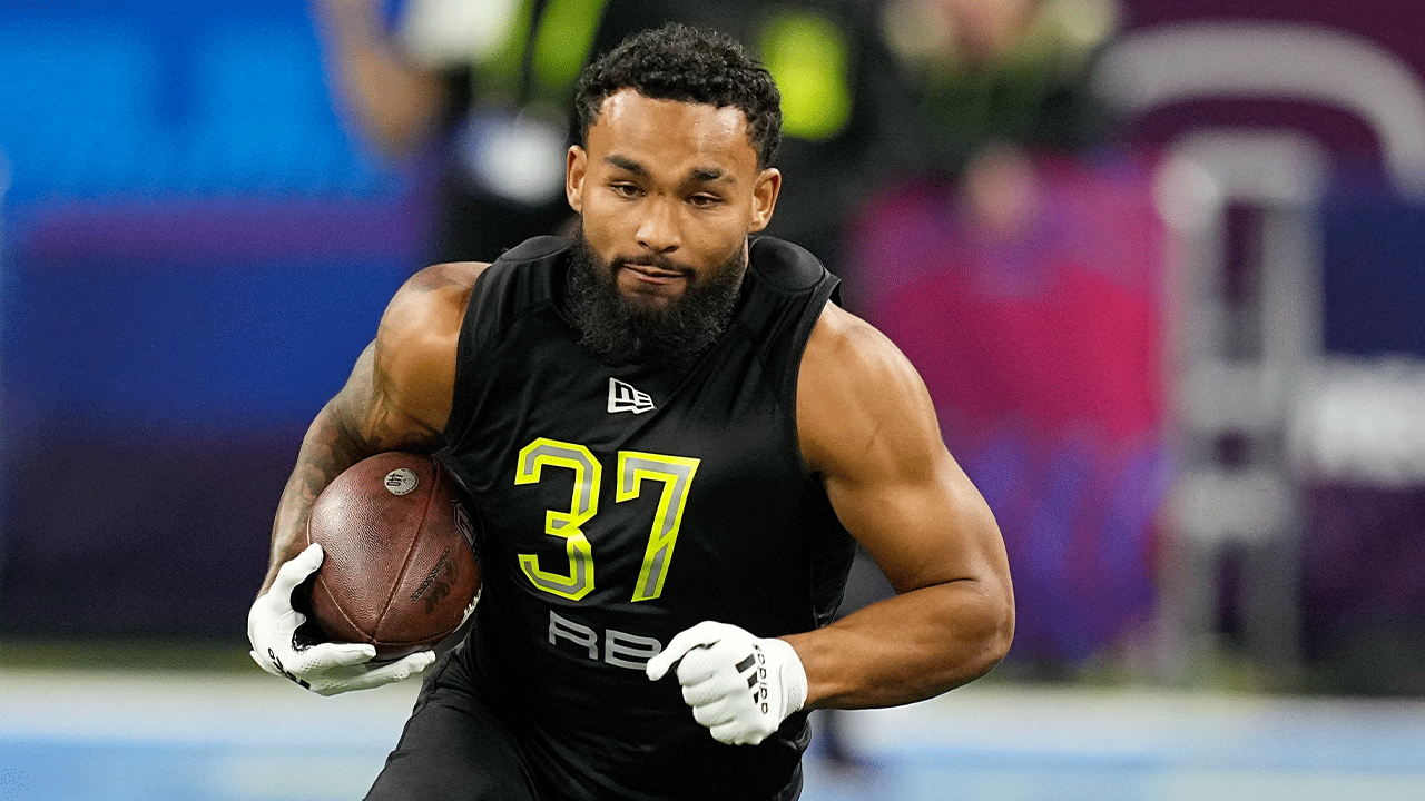 Rams Kyren Williams, NFL Player Kyren Williams Parents, Age, Height ...