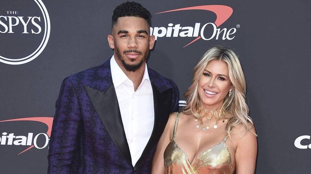 Anna Kane And Evander Kane Relationship: Evander Kane's Girlfriend and Wife's Instagram @anna ...
