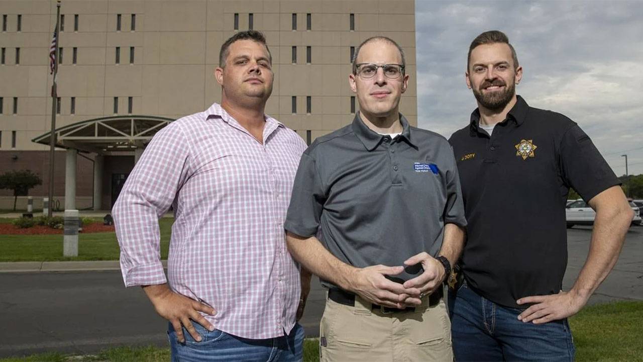 Who are Detective Jim Doty Iowa, Ryan Avis, and Anthony Tony Kava of ...