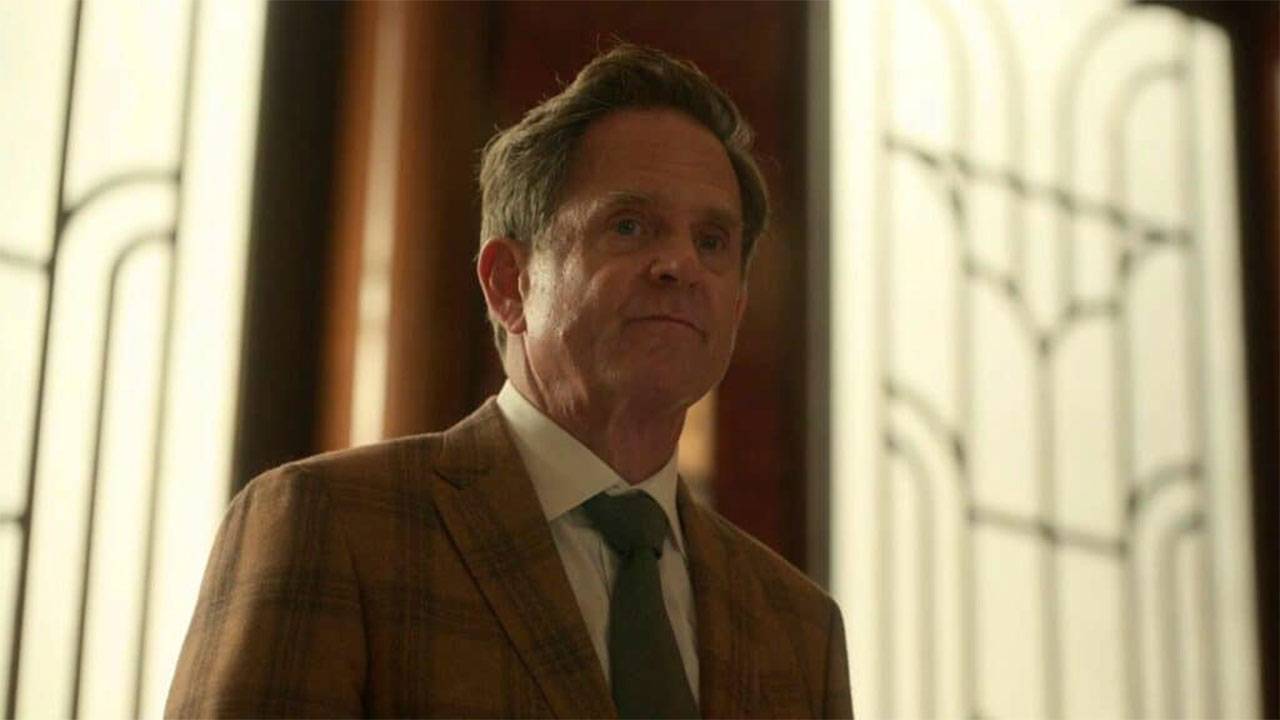 Does Laurence Collier Die in Death and Other Details? What Happens to ...