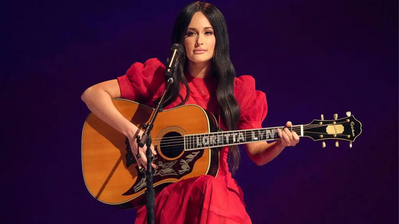 Kacey Musgraves Deeper Well Review: Kacey Musgraves's New Album and ...